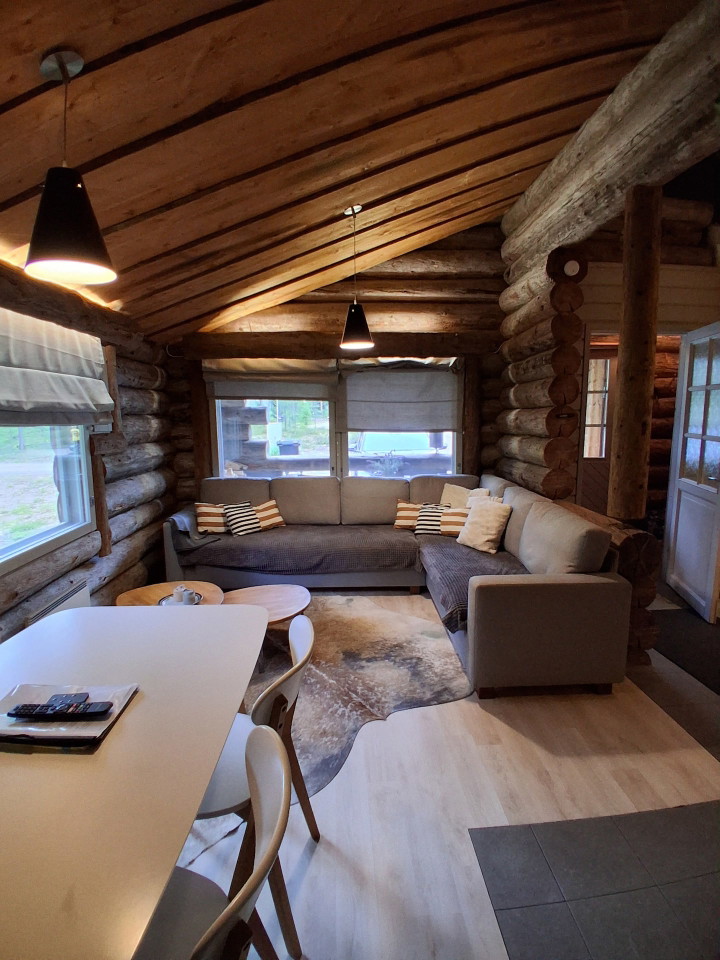 Cozy Log Cabin With A Large Feed - Suomi