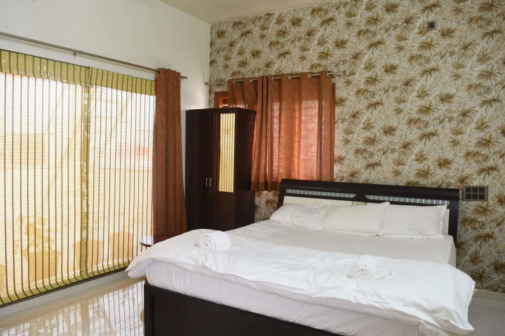 Aakruthi Homestay-cozy Room With Ac - Davanagere