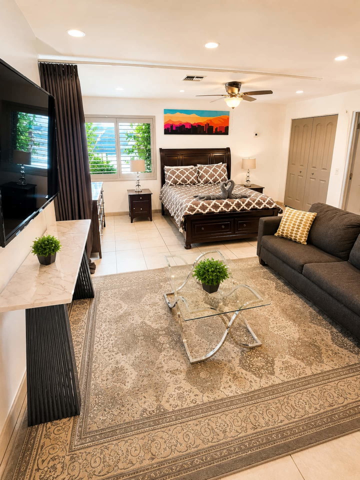 Orange Grove Guest House - Glendale, AZ