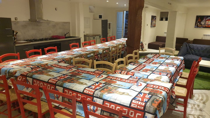 Immeuble
13 Chambres
(10 Grands Lit Et 5 Petits) - Ribeauvillé