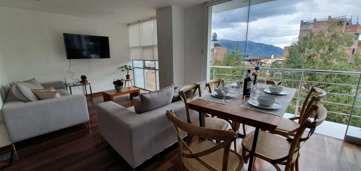 Apartment With Balcony Overlooking The Mountains, 4th Floor, Jacuzzi - Huaraz