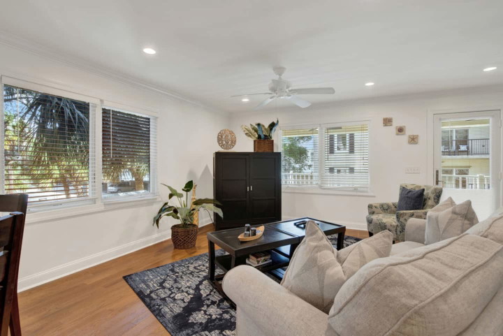 Sea Sight D: Azure 2br Gem - Tybee Island