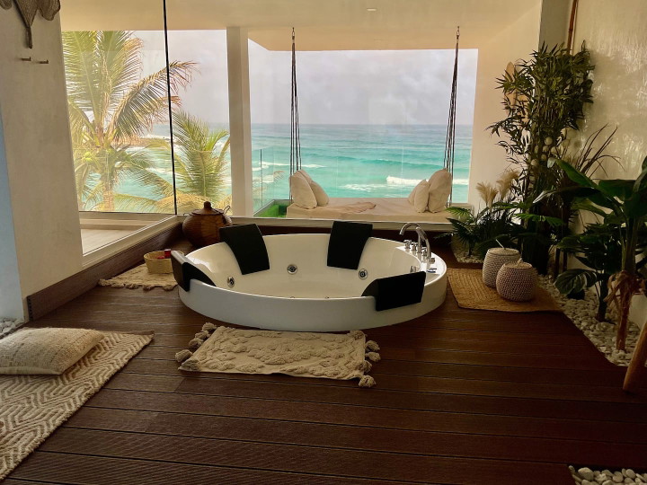 Waterfront Jacuzzi Apartment - Dakar
