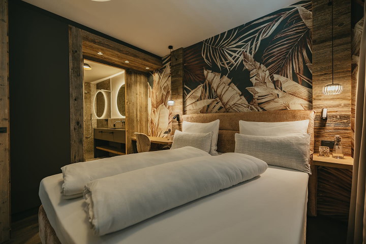 Black Eagle: Your Perfect Weekend Getway In Tirol - Finkenberg