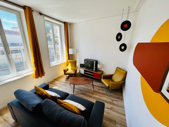 Vintage, 6 People, City Center - Boulogne-sur-Mer