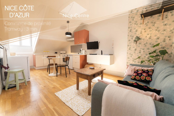 A Unique And Charming One-bedroom Flat In The Hear - Nice