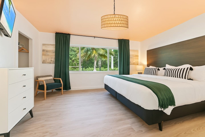 Peaceful Boca Beach Getaway | Resort Amenities - Boca Raton, FL
