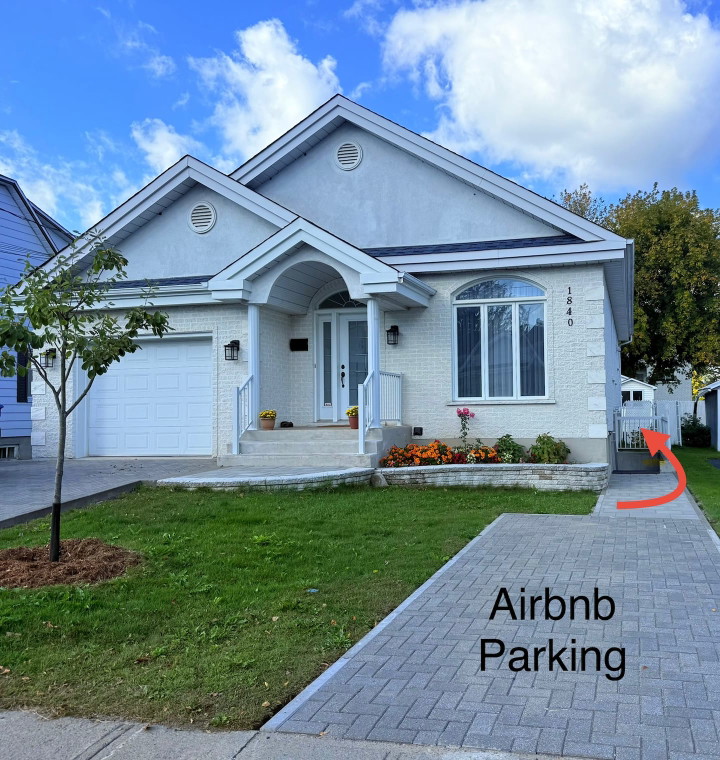 Charmant Appartement Au Sous-sol - Longueuil
