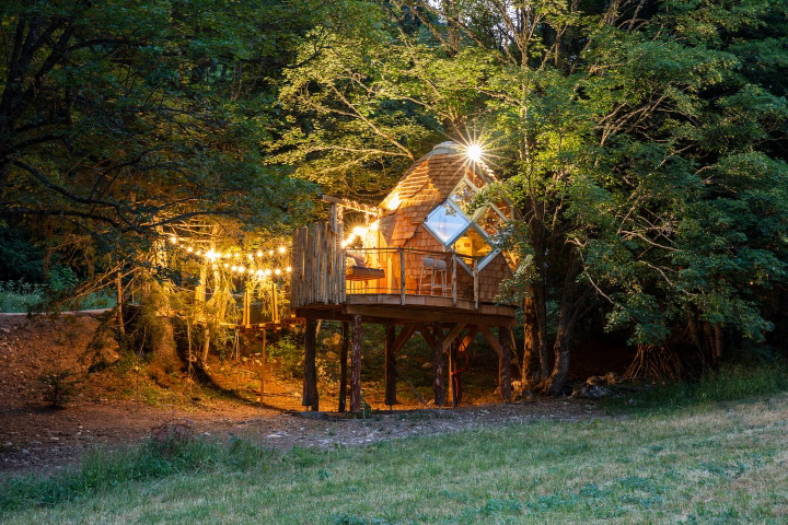 La Pomme De Pin Perchée Vercors Treehouse - Autrans