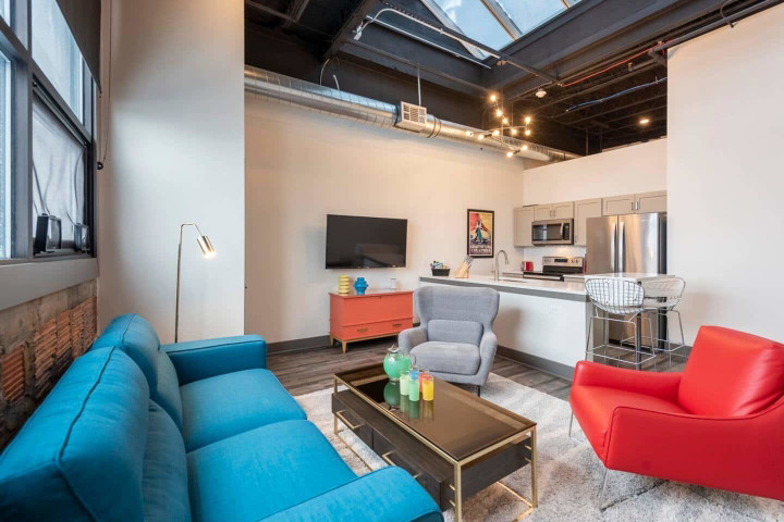 Fresh, Sleek And Contemporary Executive Unit - Rochester, NY