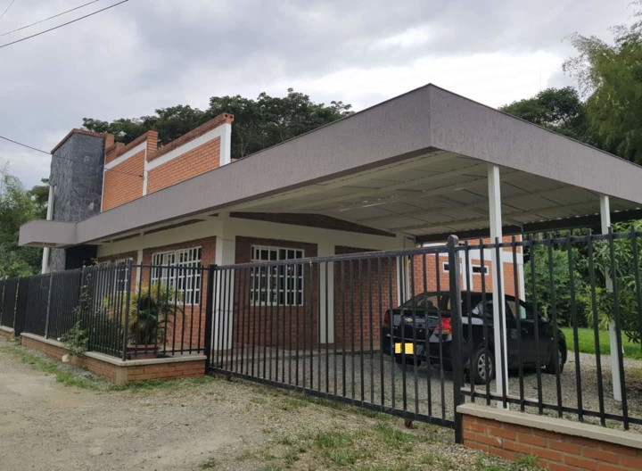 Caicedonia - Excellente Villa Dans Le Triangle Du Café - Génova