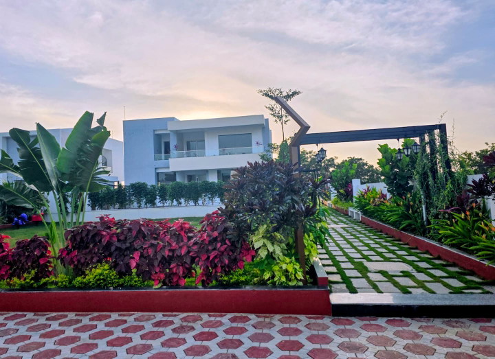 Bellavista Farmhouse Moinabad - Hyderabad