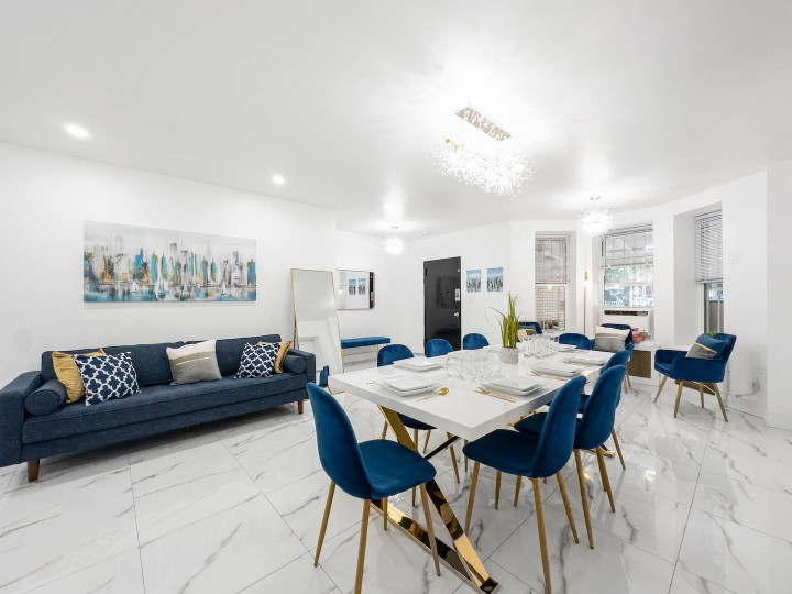 8 Bedroom 5 Baths, No Steps, Outdoors, By Train! - Crown Heights, NY
