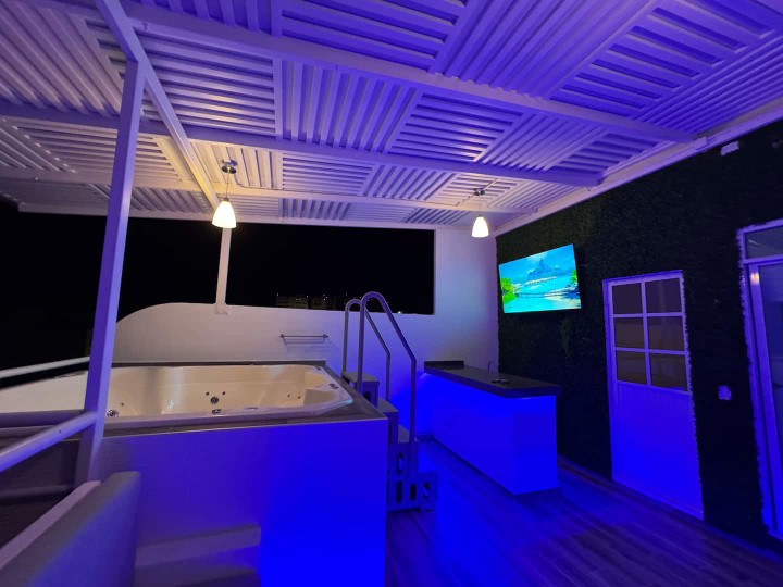 Increíble Casa (Villa) A Un Paso De La Playa - Acapulco
