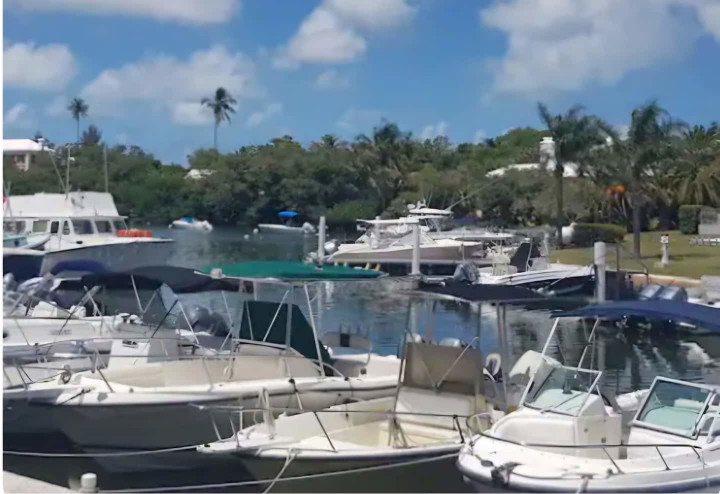 Gorgeous Views Of Heron Bay - Bermuda