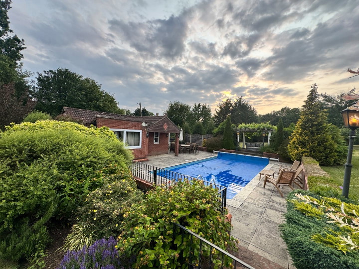 The Pool House, Bedford. - Hertfordshire