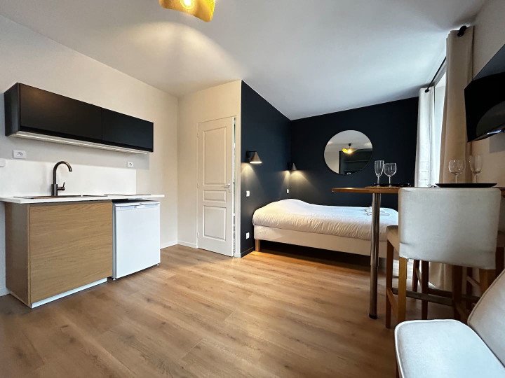 E2 Reton Cozy Studio Near Downtown - Épernay