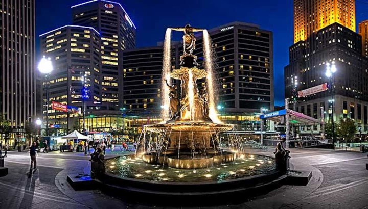 Otr / Court Street Entertainment District - Cincinnati, OH