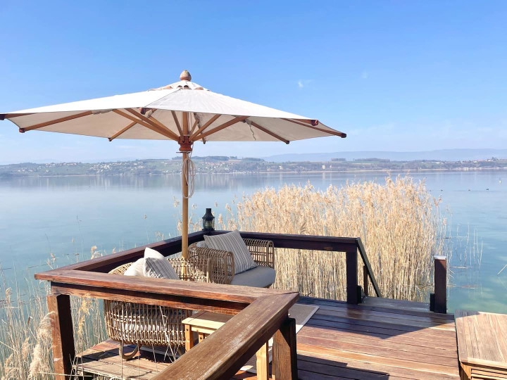 Neu: Traumhaftes Haus Mit Seezugang Und Garten - Murten