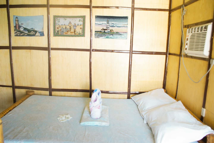 Sea View Nippahut Private Br, Hot Shower - Ginatilan