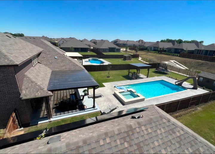 The Platinum Pool Estate - Mansfield, TX