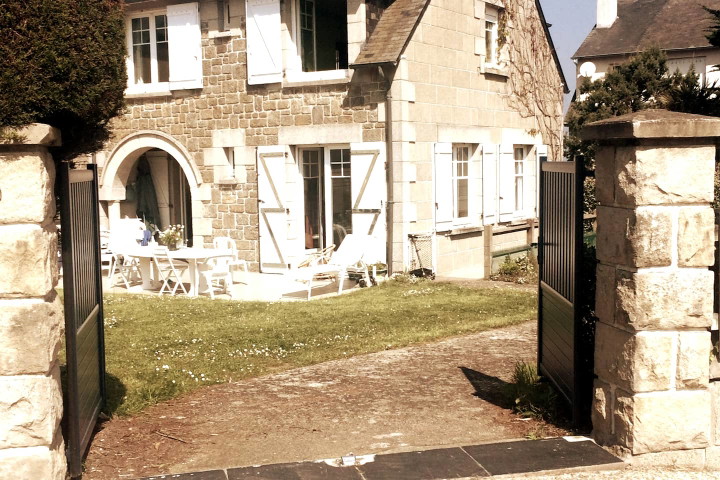 Jolie Villa 30 M De La Plage Jardin Sud Cheminée - Saint-Lunaire