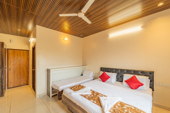 6 Bedroom Penthouse W Terrace Bommasandra 18 Guest - Bangalore