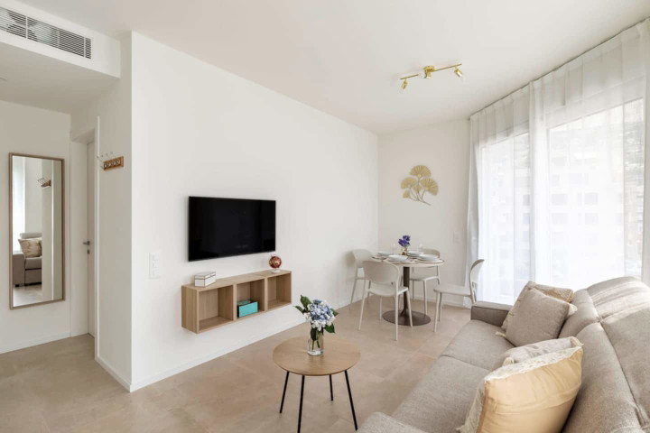Sunshine Vibes | Vue Montagne & Parking - Lugano