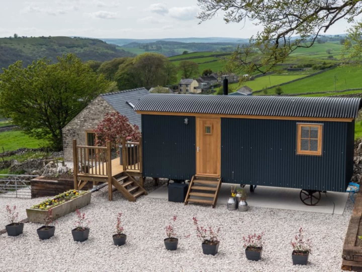 Shepherds Hut In Cressbrook, Peak District - Bakewell