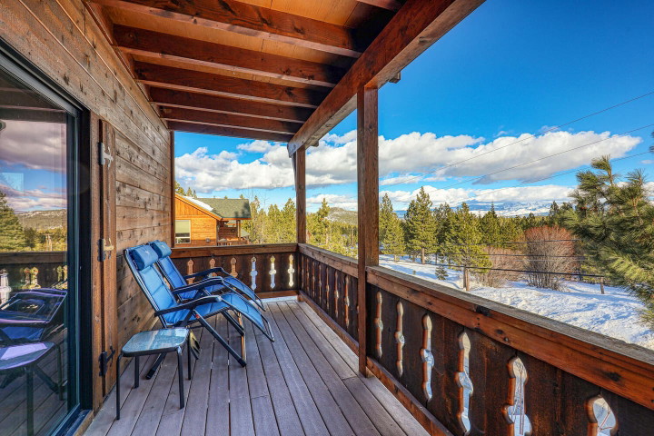 Condo W/ Mountain View. Ski/trails/beach/ev Outlet - Truckee, CA