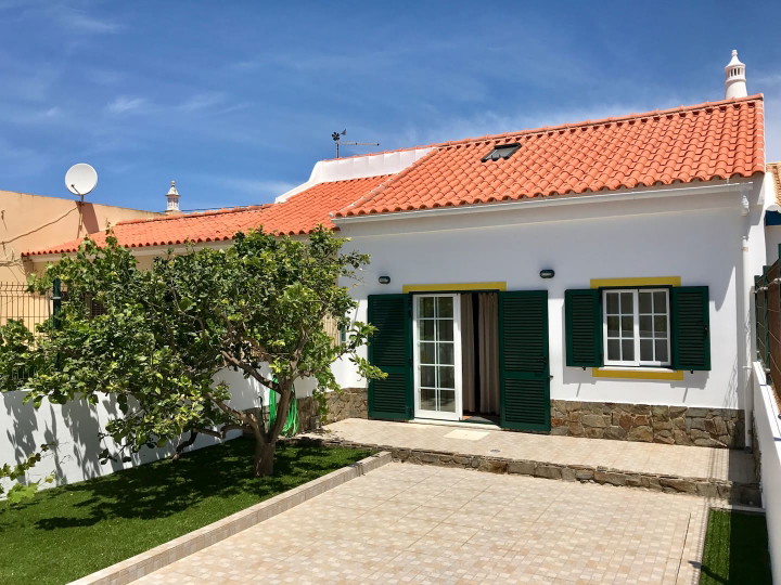 Sagres House - Large Sunny Patios, Bbq, Parking - Sagres