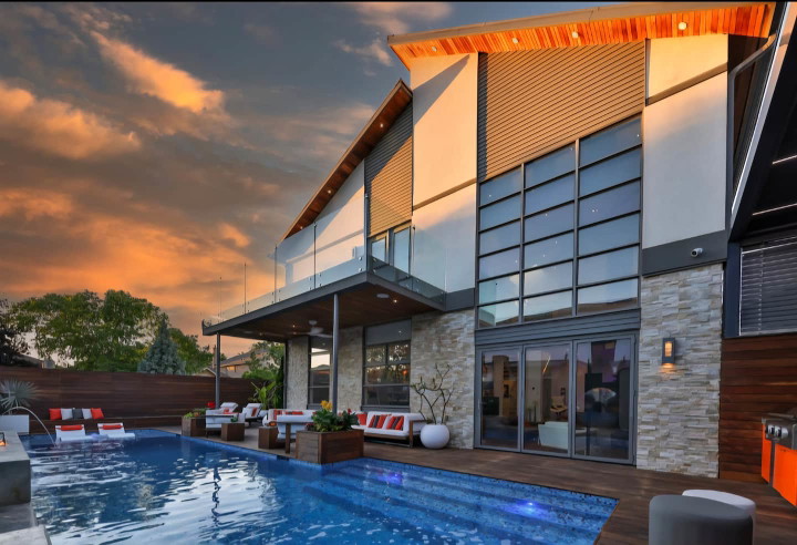 Villa Bobllagio - Luxe Home With Oasis Pool! - 多倫多