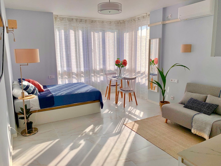 Studio With Pool In The Centre. - Torremolinos