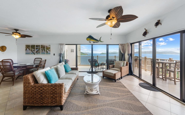 Wrap Around Balcony W/amazing Views! Remodeled! - Saint Thomas