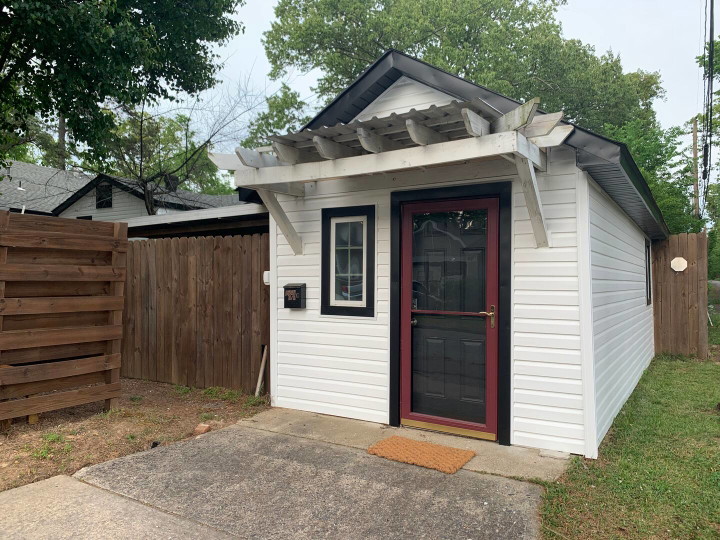 Hillcrest Tiny House With Private Patio - Little Rock, AR