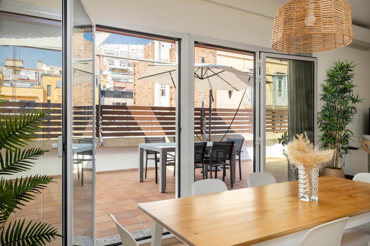 Duplex Supérieur Avec Terrasse Près De La Sagrada Familia - Barcelone