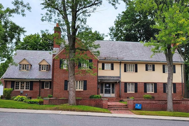 Hendee Mansion 5br Wow! - Springfield, MA