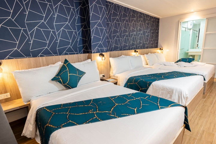 Family Room (Good For 6pax) Kuadro Hotel & Suites - Moalboal