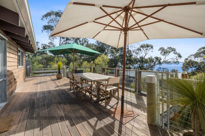 Albert - Cosy Wood Fire, Huge Deck & Stunning View - Lorne
