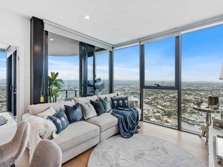 Broadbeach Stunning 2br Ocean Skyline Apartment - Gold Coast