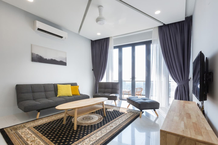 Arte S Near Usm Real Bed For 8 - George Town
