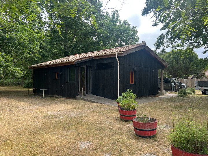 Chalet Bois Sur Parc Arboré à 10min De Locéan - Vendays-Montalivet