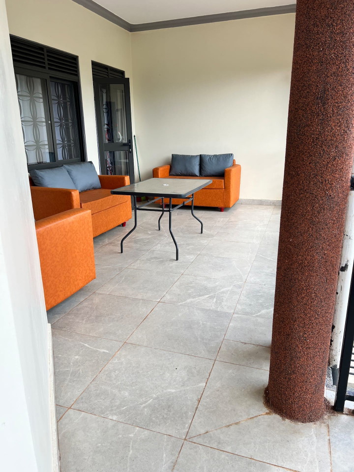 9 Bedroom Residential House In Kampala Namugongo - Kampala