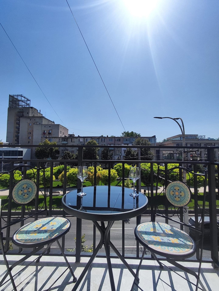 Cozy Apartment In The City Center - Chișinău