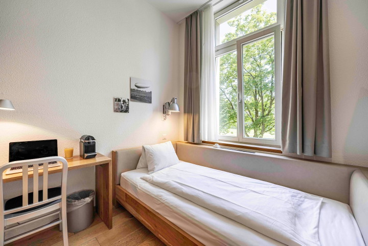 Single Hotel Room - Alpenblick Bern - 239 - Bern