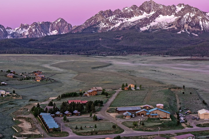 Triangle C Cabins-5 Jacks Creek (Pet Friendly) - Stanley Lake, ID