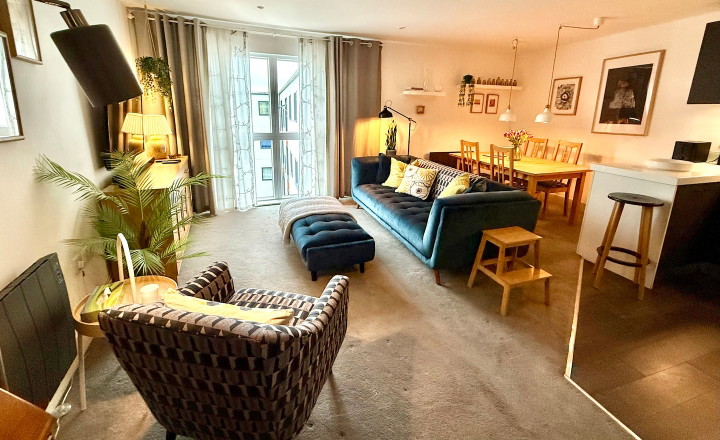 Sky View Epsom 2-bed Luxury - Epsom