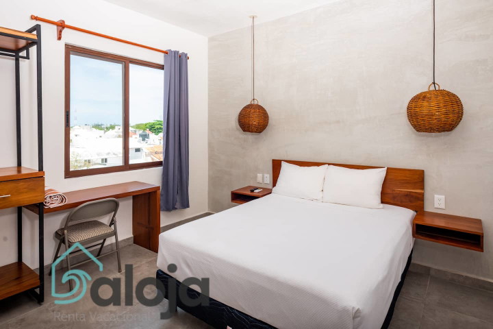 Strategically Located Suite With Desk - Cancún