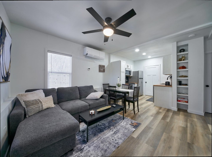 Overland Park Hideaway - Kansas City, MO