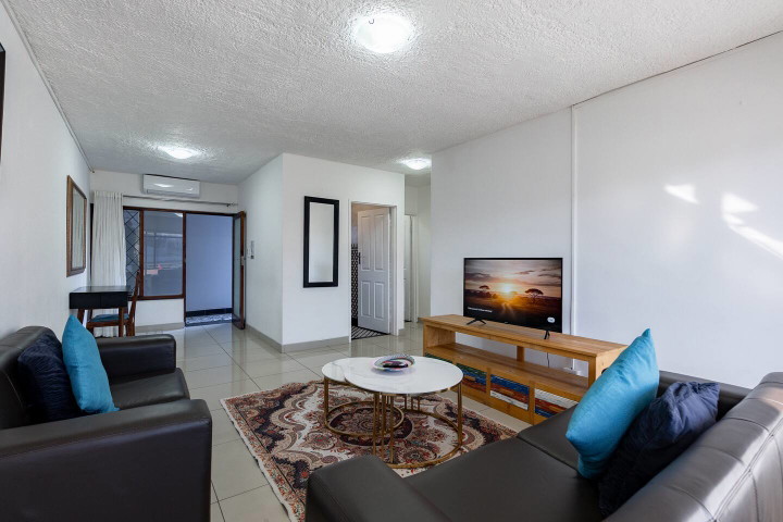 Luxury Suite @Safi - East London